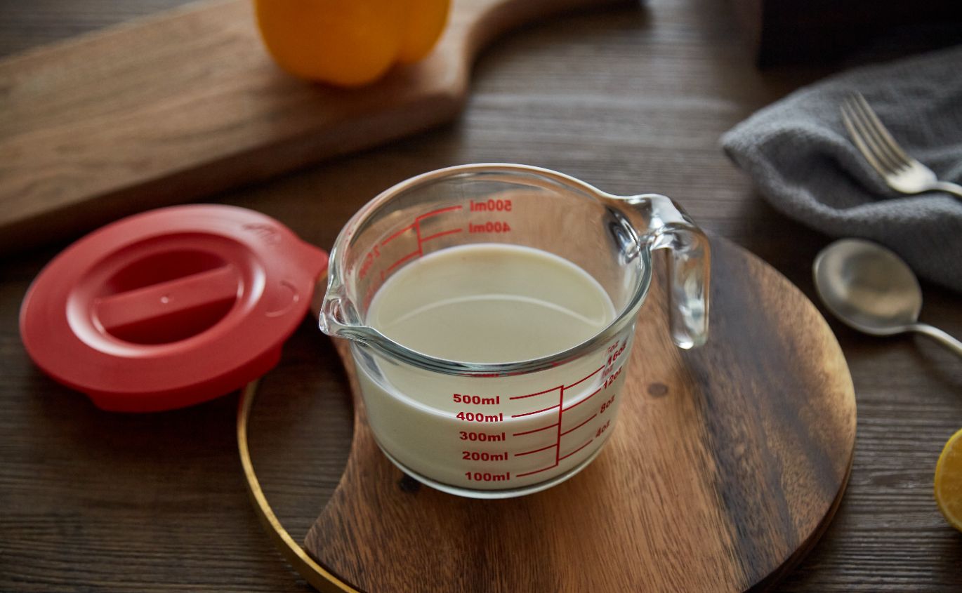Upgrade Your Kitchen Tools with Linuo Glass Measuring Cup - Precision ...